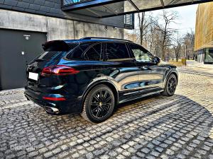 Porsche Cayenne 2016 Tallina, ar dzinēja tilpumu 3.00 L un nobraukumu 210 tūkst. km par 31000 €, foto 6 vietnē AUTOMOTO.COM.LV
