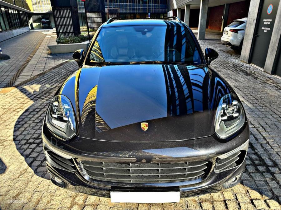 Porsche Cayenne 2016 Tallina, ar dzinēja tilpumu 3.00 L un nobraukumu 210 tūkst. km par 31000 €, foto 13 vietnē AUTOMOTO.COM.LV