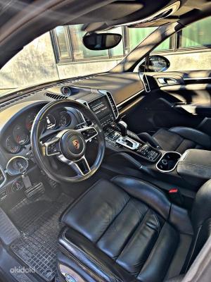 Porsche Cayenne 2016 Tallina, ar dzinēja tilpumu 3.00 L un nobraukumu 210 tūkst. km par 31000 €, foto 16 vietnē AUTOMOTO.COM.LV