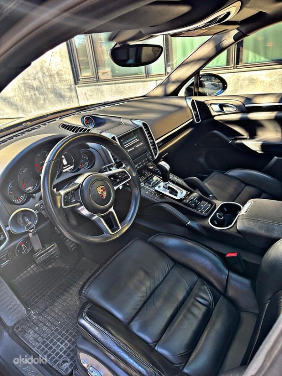 Porsche Cayenne 2016 Tallina, ar dzinēja tilpumu 3.00 L un nobraukumu 210 tūkst. km par 31000 €, foto 16 vietnē AUTOMOTO.COM.LV