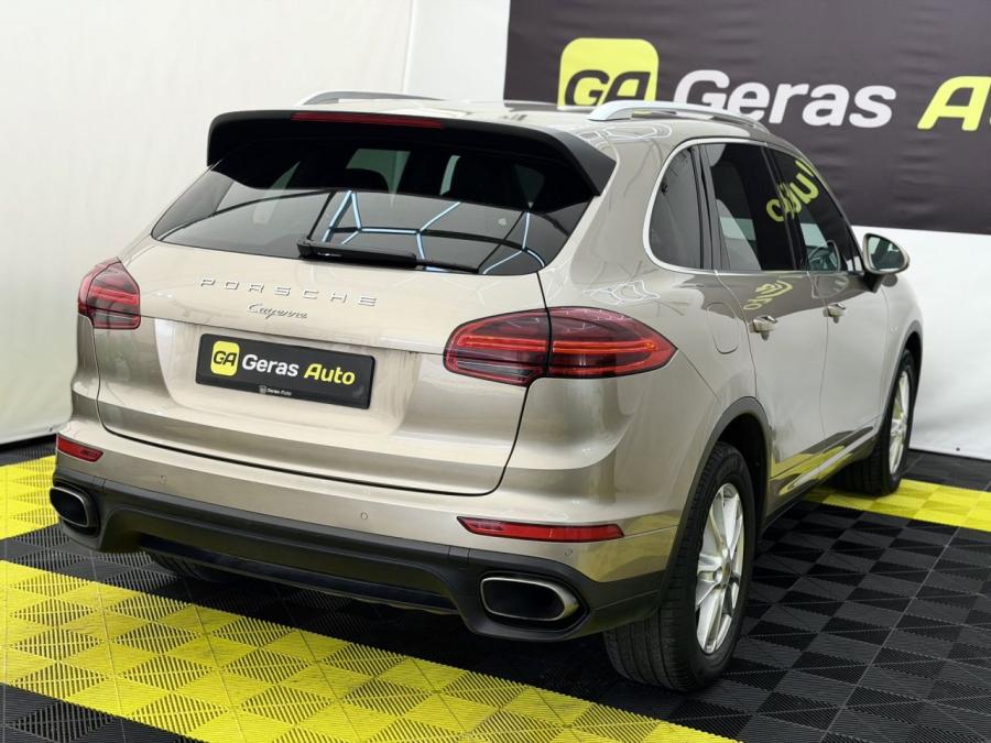 Porsche Cayenne 2016 in Vilnius, with an engine capacity of 0.00 L and mileage of 0 thousand km for 21000 €, photo 5 on AUTOMOTO.COM.LV