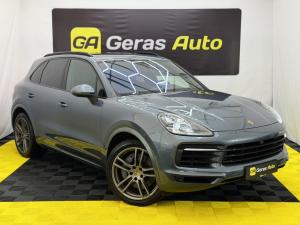 Porsche Cayenne 2017 in Vilnius, with an engine capacity of 0.00 L and mileage of 0 thousand km for 52000 €, photo 3 on AUTOMOTO.COM.LV