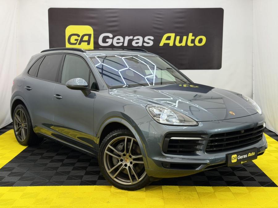 Porsche Cayenne 2017 in Vilnius, with an engine capacity of 0.00 L and mileage of 0 thousand km for 52000 €, photo 3 on AUTOMOTO.COM.LV