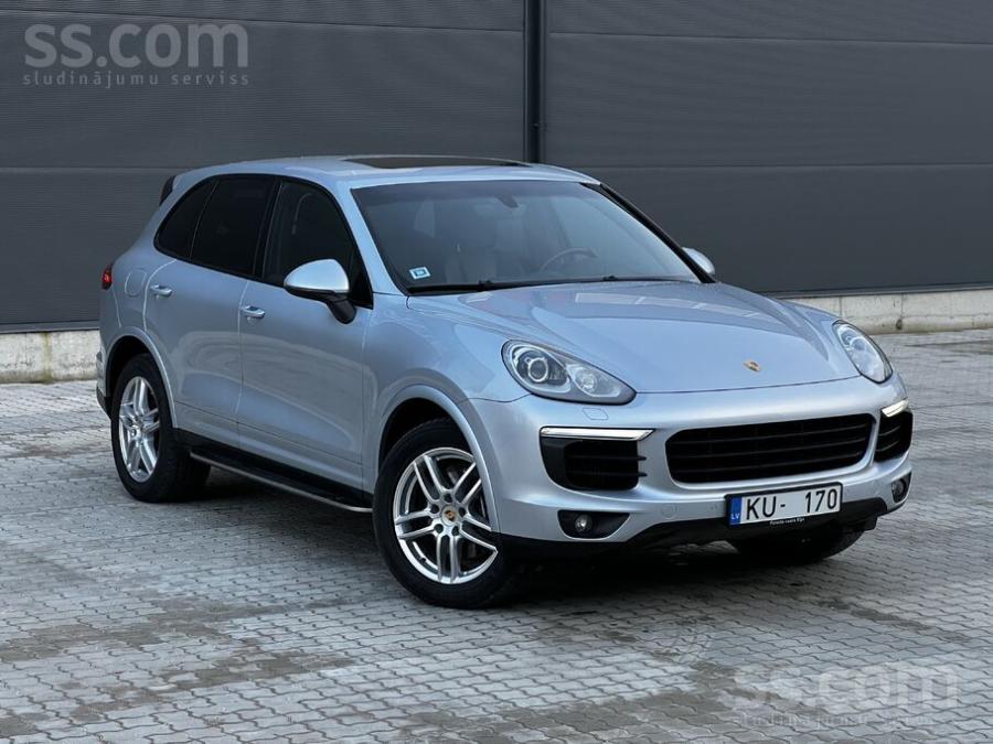 Porsche Cayenne 2017 in Riga, with an engine capacity of 3.00 L and mileage of 139 thousand km for 29800 €, photo 3 on AUTOMOTO.COM.LV
