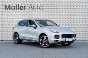 Porsche Cayenne 2017 in Marupe, with an engine capacity of 3.00 L and mileage of 70 thousand km for 34850 €, photo 3 on AUTOMOTO.COM.LV