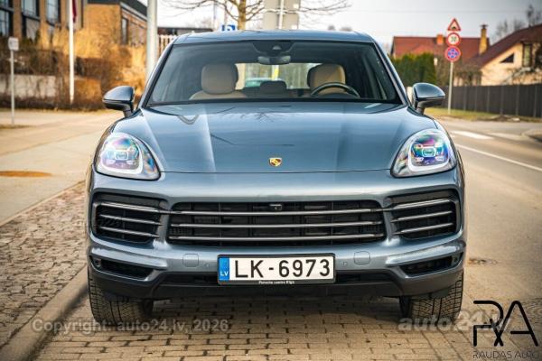 Porsche Cayenne 2018 in Riga, with an engine capacity of 3.00 L and mileage of 90 thousand km for 39990 €, photo 2 on AUTOMOTO.COM.LV