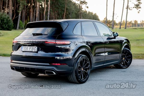 Porsche Cayenne 2018 Pērnava, ar dzinēja tilpumu 3.00 L un nobraukumu 220 tūkst. km par 33900 €, foto 2 vietnē AUTOMOTO.COM.LV