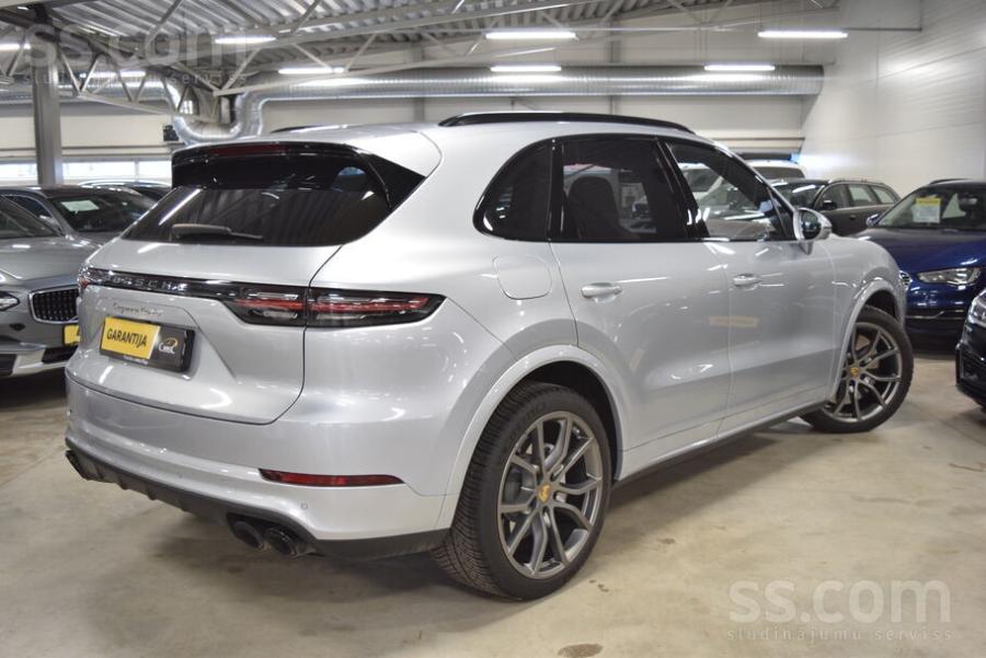 Porsche Cayenne 2018 in Riga, with an engine capacity of 4.00 L and mileage of 125 thousand km for 61500 €, photo 3 on AUTOMOTO.COM.LV