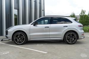Porsche Cayenne 2019 in Vilnius, with an engine capacity of 3.00 L and mileage of 65 thousand km for 52990 €, photo 3 on AUTOMOTO.COM.LV