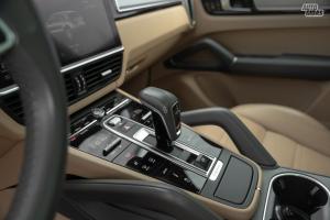 Porsche Cayenne 2019 Viļņa, ar dzinēja tilpumu 3.00 L un nobraukumu 165 tūkst. km par 39500 €, foto 16 vietnē AUTOMOTO.COM.LV