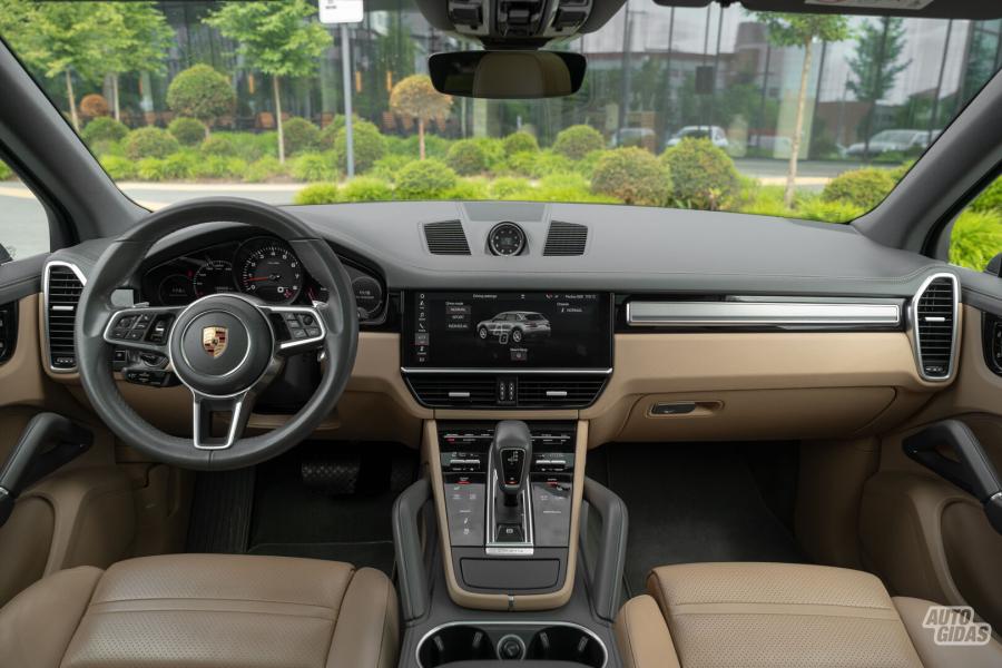 Porsche Cayenne 2019 Viļņa, ar dzinēja tilpumu 3.00 L un nobraukumu 165 tūkst. km par 39500 €, foto 17 vietnē AUTOMOTO.COM.LV