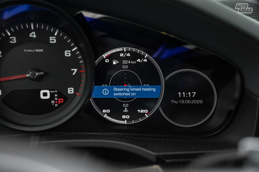 Porsche Cayenne 2019 Viļņa, ar dzinēja tilpumu 3.00 L un nobraukumu 165 tūkst. km par 39500 €, foto 31 vietnē AUTOMOTO.COM.LV