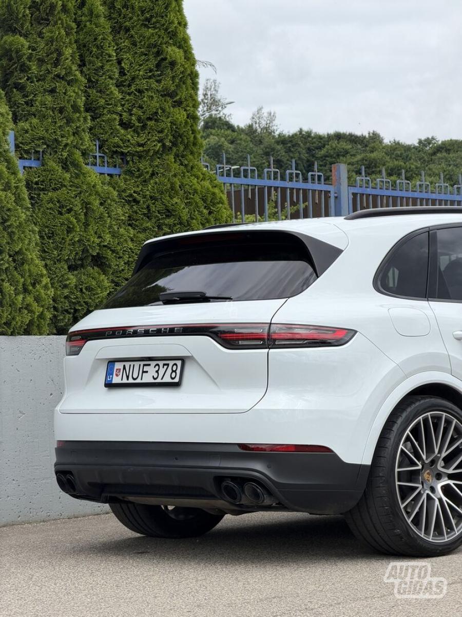 Porsche Cayenne 2019 Viļņa, ar dzinēja tilpumu 3.00 L un nobraukumu 108 tūkst. km par 49000 €, foto 5 vietnē AUTOMOTO.COM.LV