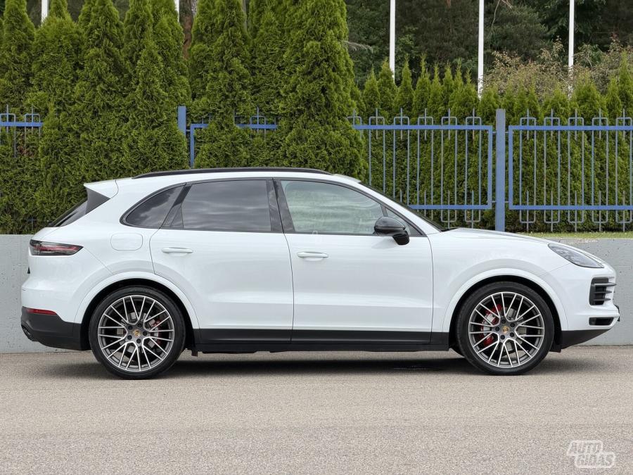 Porsche Cayenne 2019 Viļņa, ar dzinēja tilpumu 3.00 L un nobraukumu 108 tūkst. km par 49000 €, foto 7 vietnē AUTOMOTO.COM.LV