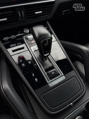 Porsche Cayenne 2019 Viļņa, ar dzinēja tilpumu 3.00 L un nobraukumu 108 tūkst. km par 49000 €, foto 17 vietnē AUTOMOTO.COM.LV