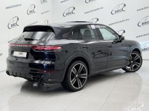 Porsche Cayenne 2019 Viļņa, ar dzinēja tilpumu 3.00 L un nobraukumu 178 tūkst. km par 52500 €, foto 3 vietnē AUTOMOTO.COM.LV