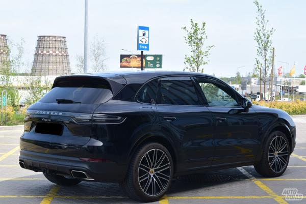 Porsche Cayenne 2019 in Vilnius, with an engine capacity of 3.00 L and mileage of 98 thousand km for 36500 €, photo 4 on AUTOMOTO.COM.LV