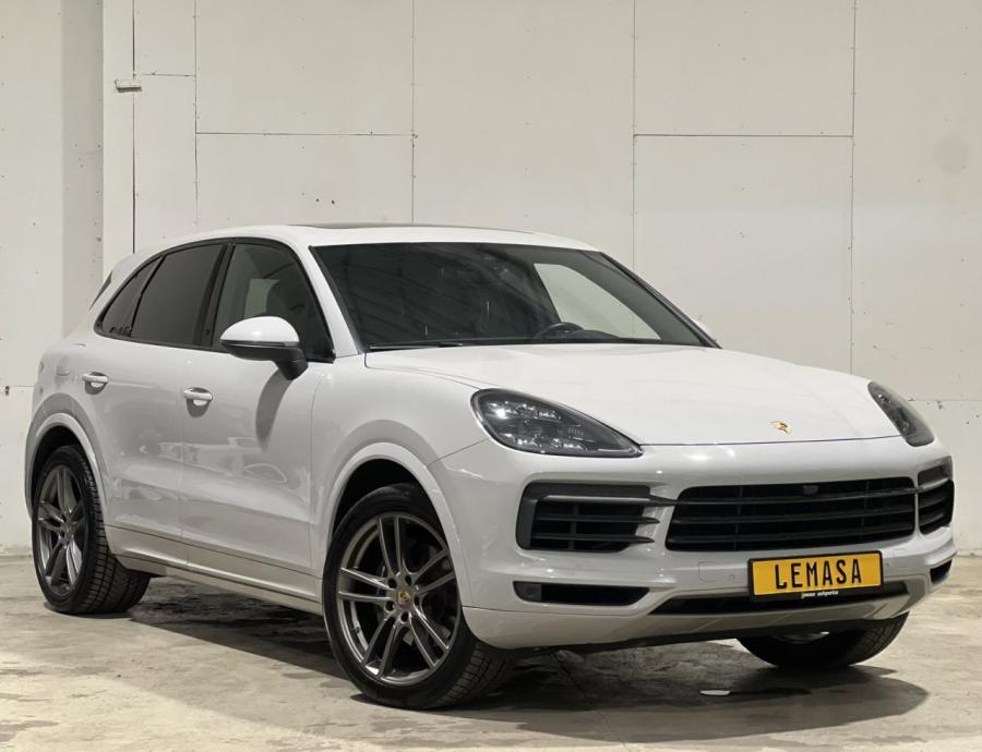 Porsche Cayenne 2020 Klaipėda, ar dzinēja tilpumu 0.00 L un nobraukumu 139 tūkst. km par 44999 €, foto 3 vietnē AUTOMOTO.COM.LV