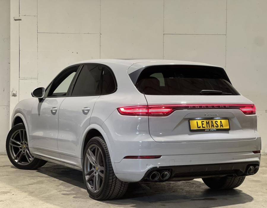 Porsche Cayenne 2020 Klaipėda, ar dzinēja tilpumu 0.00 L un nobraukumu 139 tūkst. km par 44999 €, foto 5 vietnē AUTOMOTO.COM.LV