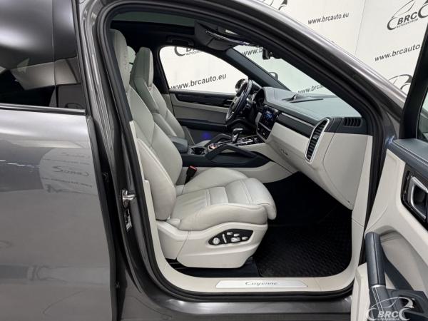 Porsche Cayenne 2020 Viļņa, ar dzinēja tilpumu 3.00 L un nobraukumu 154 tūkst. km par 57900 €, foto 4 vietnē AUTOMOTO.COM.LV