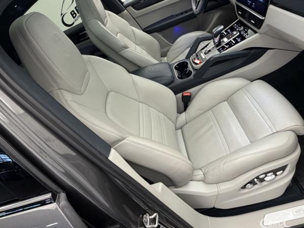 Porsche Cayenne 2020 Viļņa, ar dzinēja tilpumu 3.00 L un nobraukumu 154 tūkst. km par 57900 €, foto 5 vietnē AUTOMOTO.COM.LV
