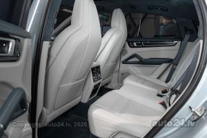 Porsche Cayenne 2022 in Riga, with an engine capacity of 4.00 L and mileage of 35 thousand km for 84000 €, photo 13 on AUTOMOTO.COM.LV