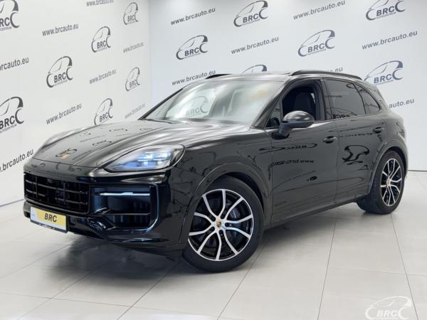 Porsche Cayenne 2023 in Vilnius, with an engine capacity of 3.00 L and mileage of 24 thousand km for 79900 €, photo 1 on AUTOMOTO.COM.LV