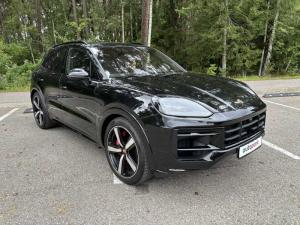 Porsche Cayenne 2025 in Klaipeda, with an engine capacity of 4.00 L and mileage of 54 thousand km for 110000 €, photo 3 on AUTOMOTO.COM.LV