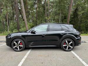 Porsche Cayenne 2025 in Klaipeda, with an engine capacity of 4.00 L and mileage of 54 thousand km for 110000 €, photo 6 on AUTOMOTO.COM.LV