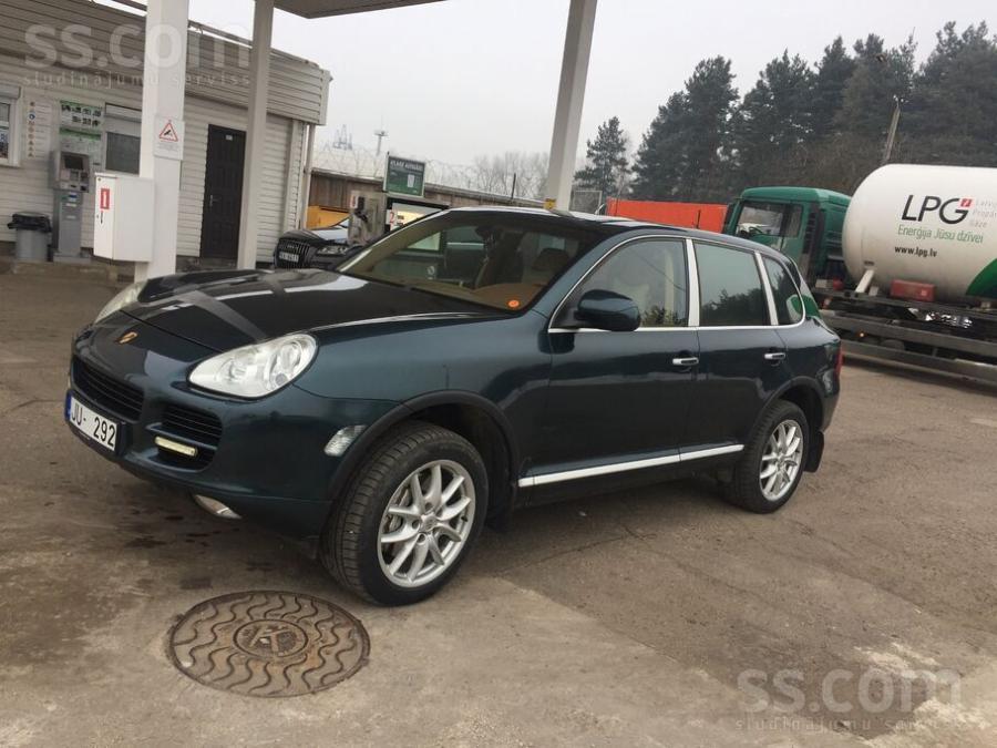 Зеленый Порше Каен 2004 в Даугавпилс, объемом двигателя 4.50 л и пробегом 299 тыс. км за 2300 €, фото 3 на AUTOMOTO.COM.LV