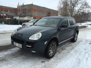 Зеленый Порше Каен 2004 в Даугавпилс, объемом двигателя 4.50 л и пробегом 299 тыс. км за 2300 €, фото 6 на AUTOMOTO.COM.LV