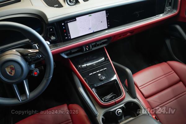 Zaļš Porsche Cayenne 2024 Tallina, ar dzinēja tilpumu 4.00 L un nobraukumu 28 tūkst. km par 189000 €, foto 10 vietnē AUTOMOTO.COM.LV
