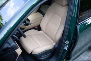 Green Porsche Cayenne 2025 in Kaunas, with an engine capacity of 4.00 L and mileage of 11 thousand km for 122000 €, photo 29 on AUTOMOTO.COM.LV