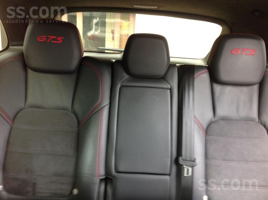 Grey Porsche Cayenne 2011 in Talsi, with an engine capacity of 3.00 L and mileage of 202 thousand km for 18900 €, photo 11 on AUTOMOTO.COM.LV