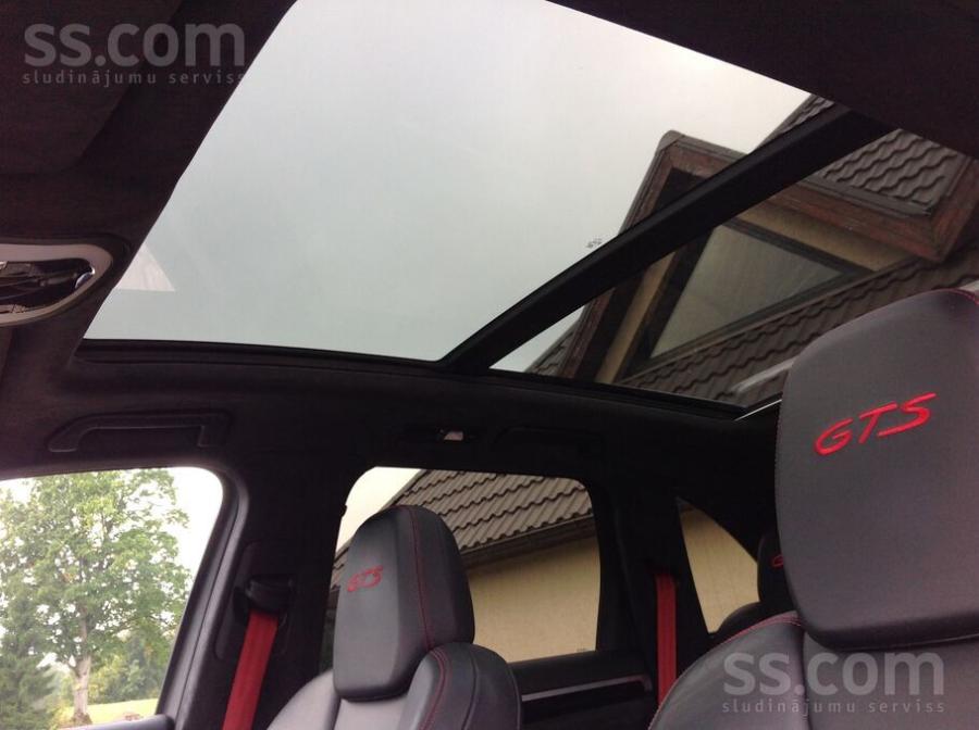 Grey Porsche Cayenne 2011 in Talsi, with an engine capacity of 3.00 L and mileage of 202 thousand km for 18900 €, photo 13 on AUTOMOTO.COM.LV