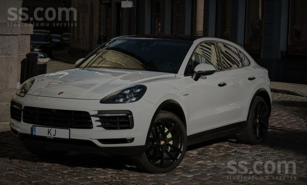 Pelēks Porsche Cayenne 2019 Rīga, ar dzinēja tilpumu 3.00 L un nobraukumu 0 tūkst. km par 55000 €, foto 1 vietnē AUTOMOTO.COM.LV