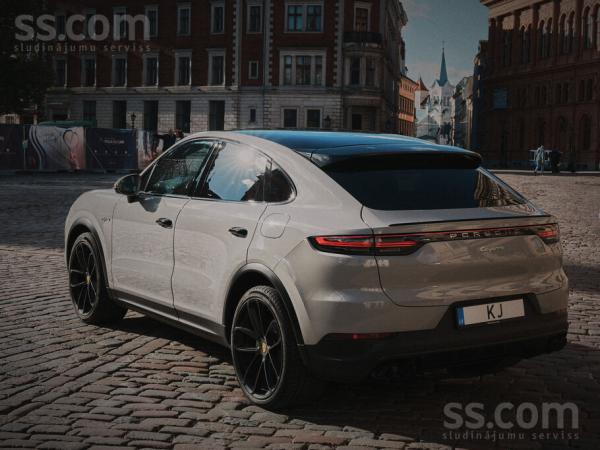 Pelēks Porsche Cayenne 2019 Rīga, ar dzinēja tilpumu 3.00 L un nobraukumu 0 tūkst. km par 55000 €, foto 3 vietnē AUTOMOTO.COM.LV