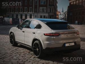 Pelēks Porsche Cayenne 2019 Rīga, ar dzinēja tilpumu 3.00 L un nobraukumu 0 tūkst. km par 55000 €, foto 3 vietnē AUTOMOTO.COM.LV