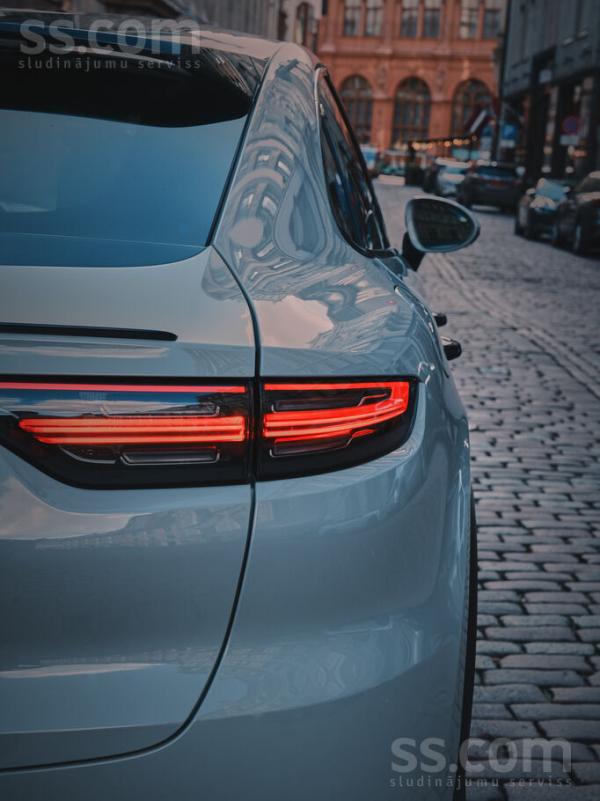 Pelēks Porsche Cayenne 2019 Rīga, ar dzinēja tilpumu 3.00 L un nobraukumu 0 tūkst. km par 55000 €, foto 5 vietnē AUTOMOTO.COM.LV