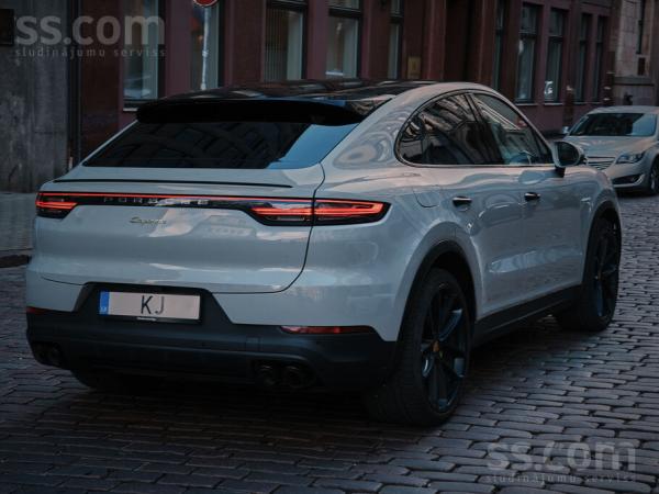 Pelēks Porsche Cayenne 2019 Rīga, ar dzinēja tilpumu 3.00 L un nobraukumu 0 tūkst. km par 55000 €, foto 7 vietnē AUTOMOTO.COM.LV