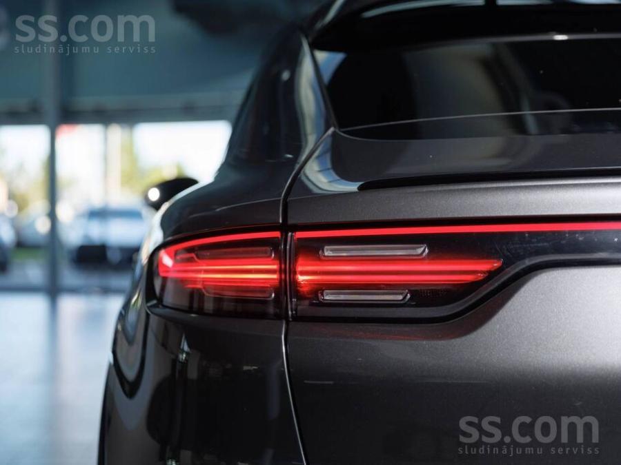 Pelēks Porsche Cayenne 2020 Rīga, ar dzinēja tilpumu 3.00 L un nobraukumu 88 tūkst. km par 59000 €, foto 12 vietnē AUTOMOTO.COM.LV