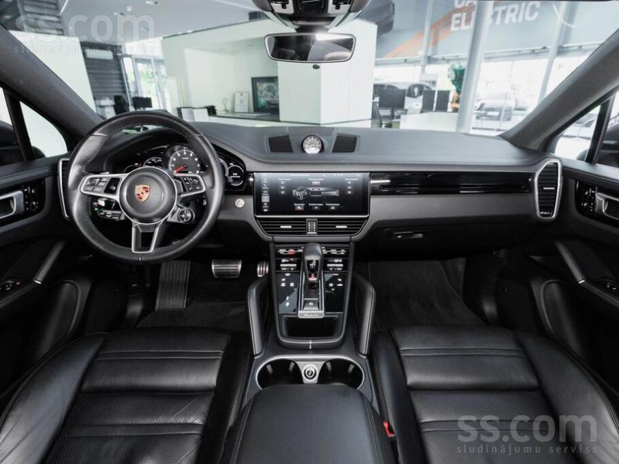 Pelēks Porsche Cayenne 2020 Rīga, ar dzinēja tilpumu 3.00 L un nobraukumu 88 tūkst. km par 59000 €, foto 20 vietnē AUTOMOTO.COM.LV