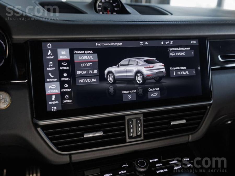 Pelēks Porsche Cayenne 2020 Rīga, ar dzinēja tilpumu 3.00 L un nobraukumu 88 tūkst. km par 59000 €, foto 26 vietnē AUTOMOTO.COM.LV