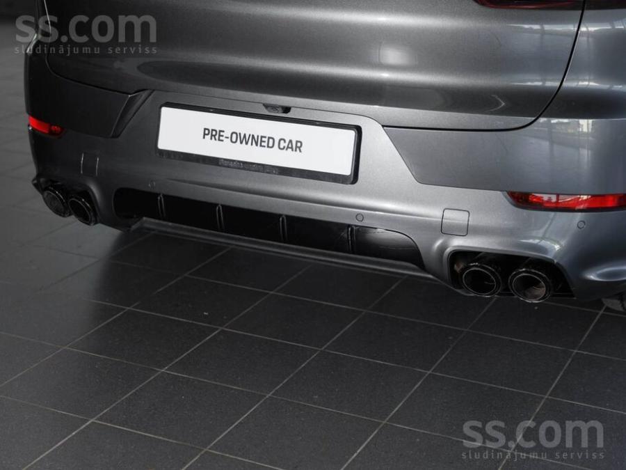 Pelēks Porsche Cayenne 2020 Rīga, ar dzinēja tilpumu 3.00 L un nobraukumu 88 tūkst. km par 59000 €, foto 36 vietnē AUTOMOTO.COM.LV