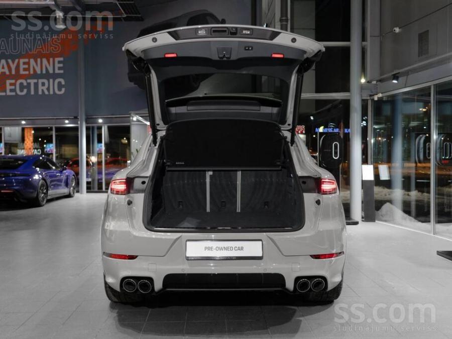 Pelēks Porsche Cayenne 2021 Rīga, ar dzinēja tilpumu 3.00 L un nobraukumu 81 tūkst. km par 72000 €, foto 13 vietnē AUTOMOTO.COM.LV