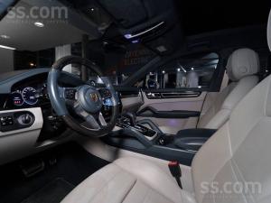 Pelēks Porsche Cayenne 2021 Rīga, ar dzinēja tilpumu 3.00 L un nobraukumu 81 tūkst. km par 72000 €, foto 20 vietnē AUTOMOTO.COM.LV