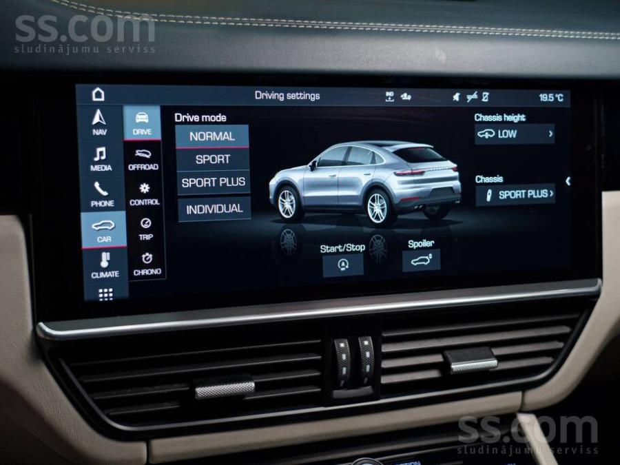 Pelēks Porsche Cayenne 2021 Rīga, ar dzinēja tilpumu 3.00 L un nobraukumu 81 tūkst. km par 72000 €, foto 26 vietnē AUTOMOTO.COM.LV