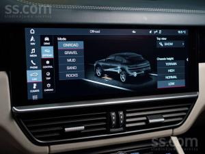 Pelēks Porsche Cayenne 2021 Rīga, ar dzinēja tilpumu 3.00 L un nobraukumu 81 tūkst. km par 72000 €, foto 27 vietnē AUTOMOTO.COM.LV