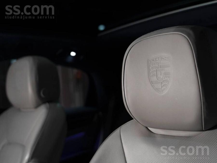 Pelēks Porsche Cayenne 2021 Rīga, ar dzinēja tilpumu 3.00 L un nobraukumu 81 tūkst. km par 72000 €, foto 34 vietnē AUTOMOTO.COM.LV