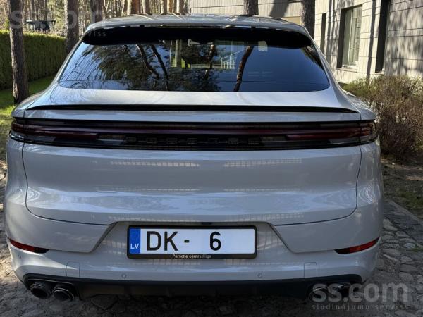 Grey Porsche Cayenne 2023 in Jurmala, with an engine capacity of 3.00 L and mileage of 87 thousand km for 85000 €, photo 6 on AUTOMOTO.COM.LV